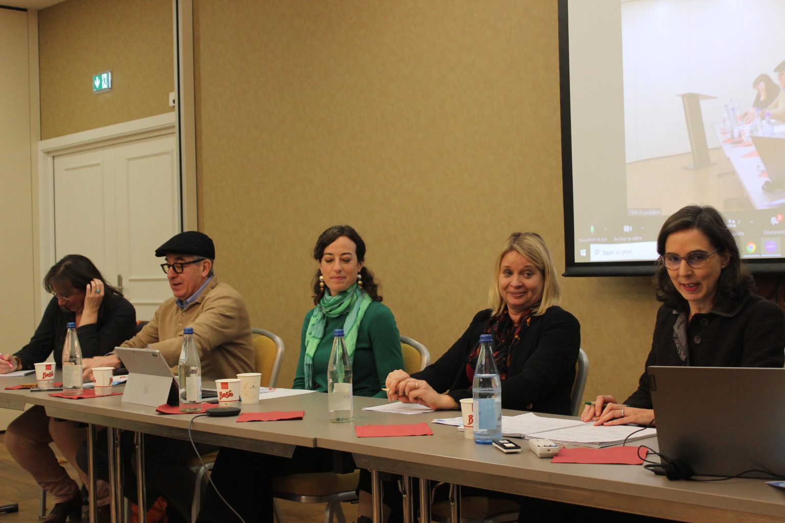 Castle talks : Resilience in times of crisis - Borderlands as zones of ...